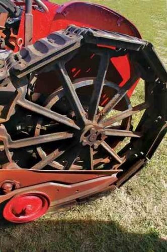 Fordson Model F Crawler Worth the Wait - Farm Collector